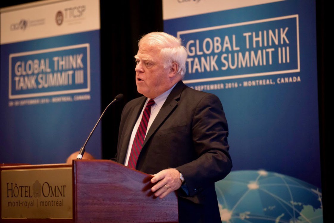 Palabras en recuerdo de James McGann